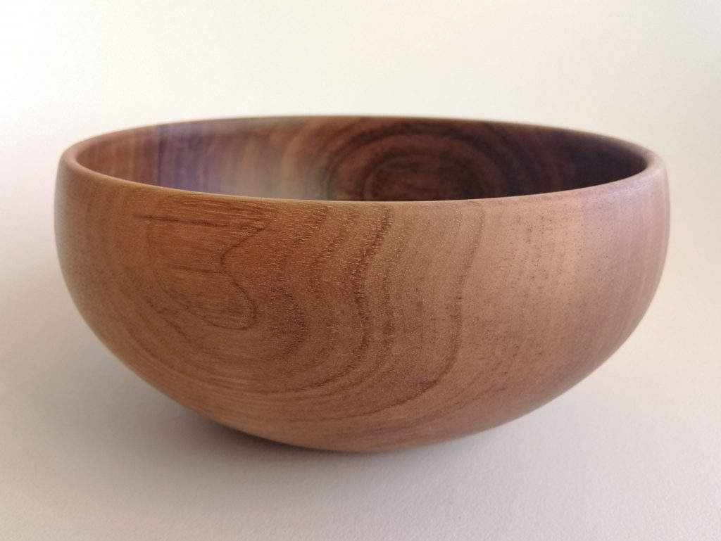 Bol rond en bois de noyer - Trois Petits Tours